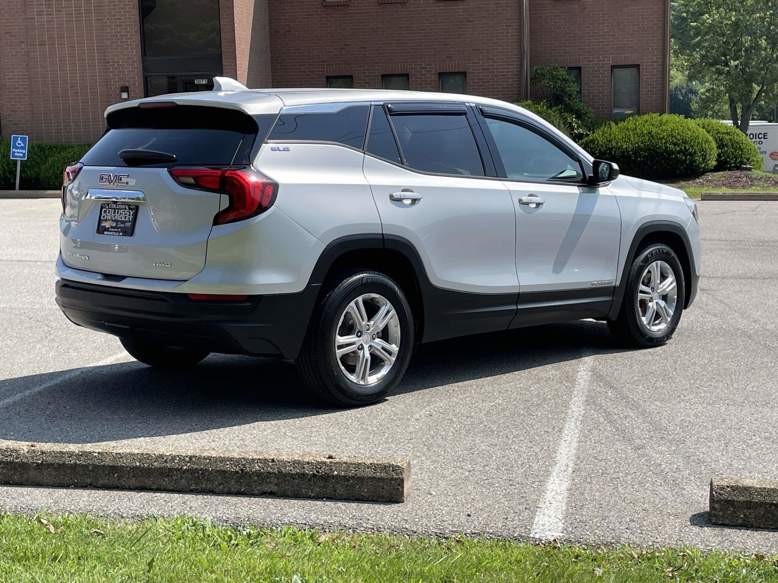 2019 GMC Terrain SLE Bridgeville PA | Colussy Chevrolet 3GKALTEV8KL141507